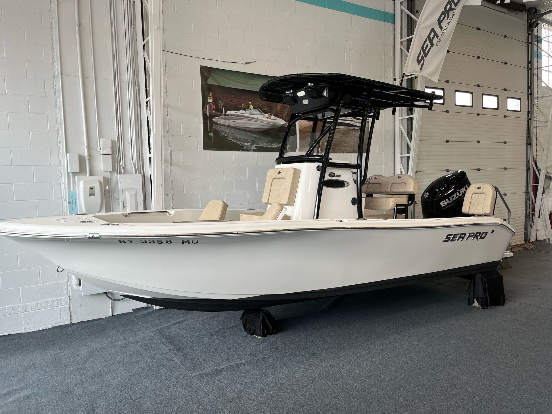 Pre-Owned Boat Dealer | Lindenhurst, NY