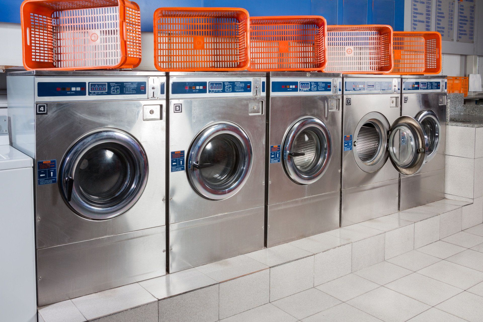Laundry Service | Spin City Laundromat | Cumberland, RI