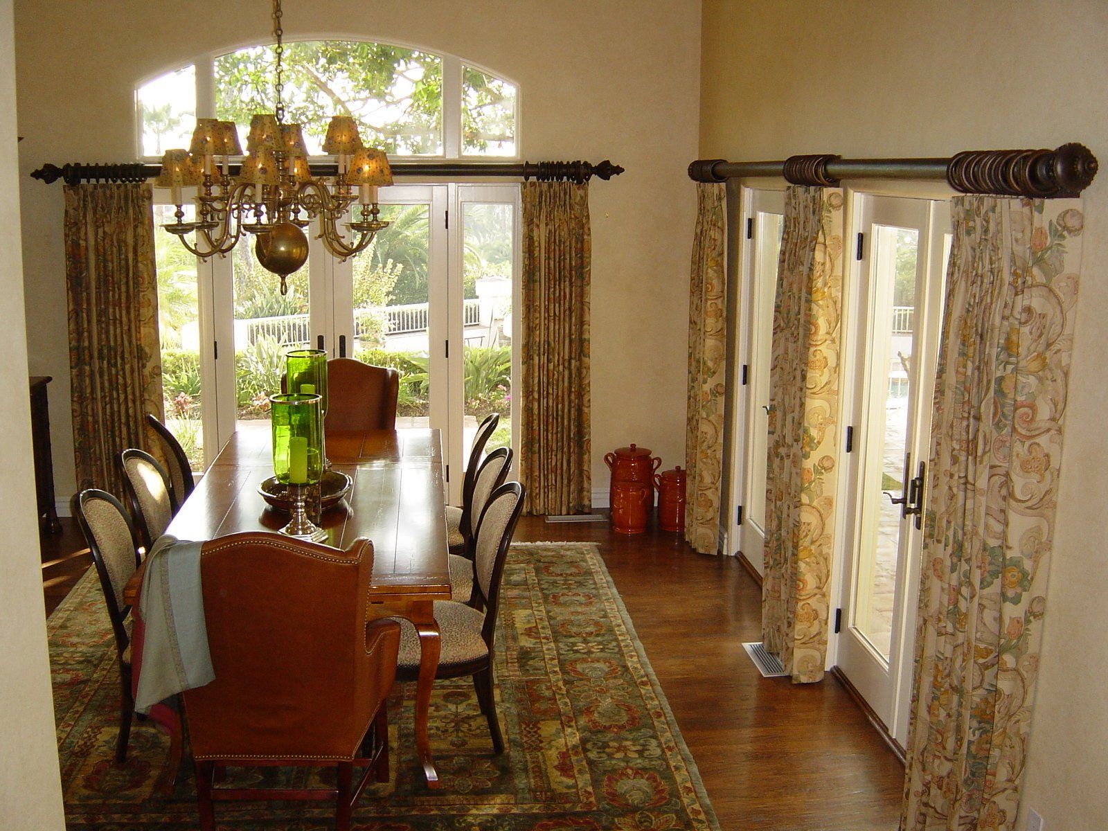 Window Treatment Gallery | Lessler's Draperies & Design, Inc