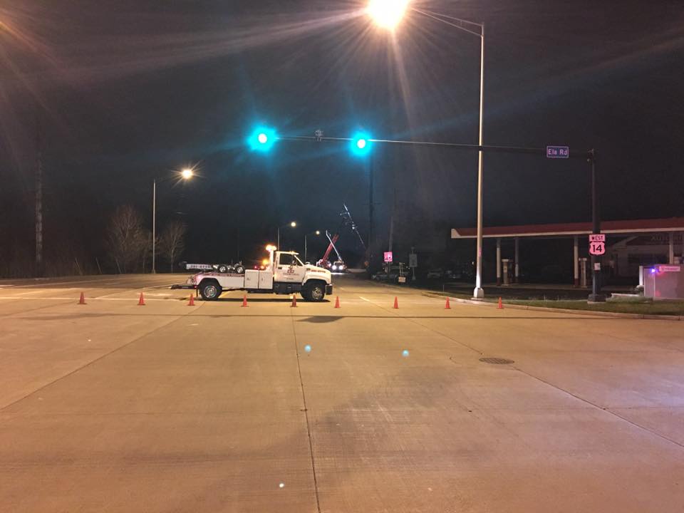 D & R Towing | 24/7 Towing | Lake Barrington, IL