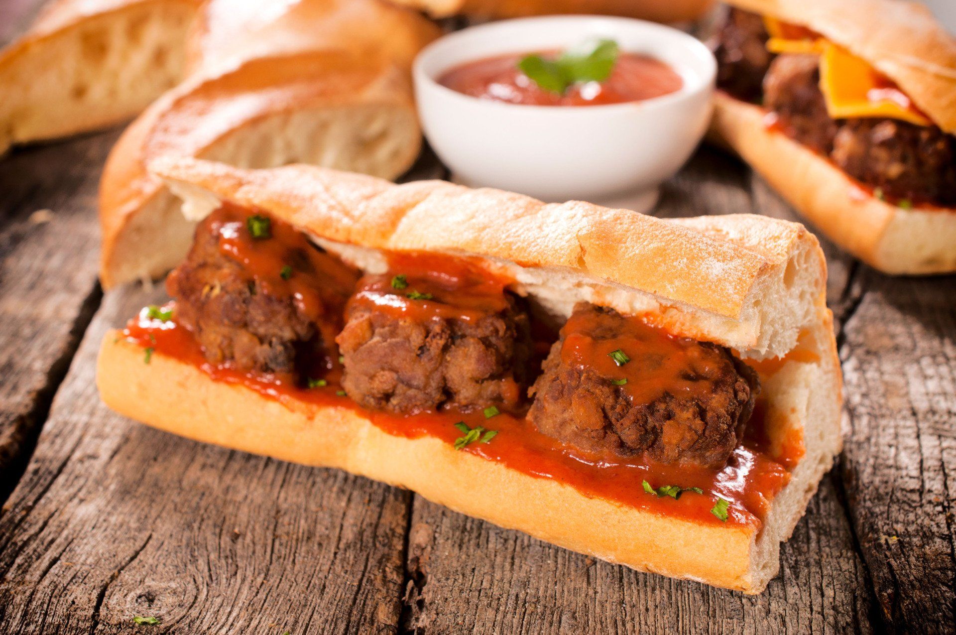 Restaurant | Sunset Court Deli | Westhampton Beach, NY