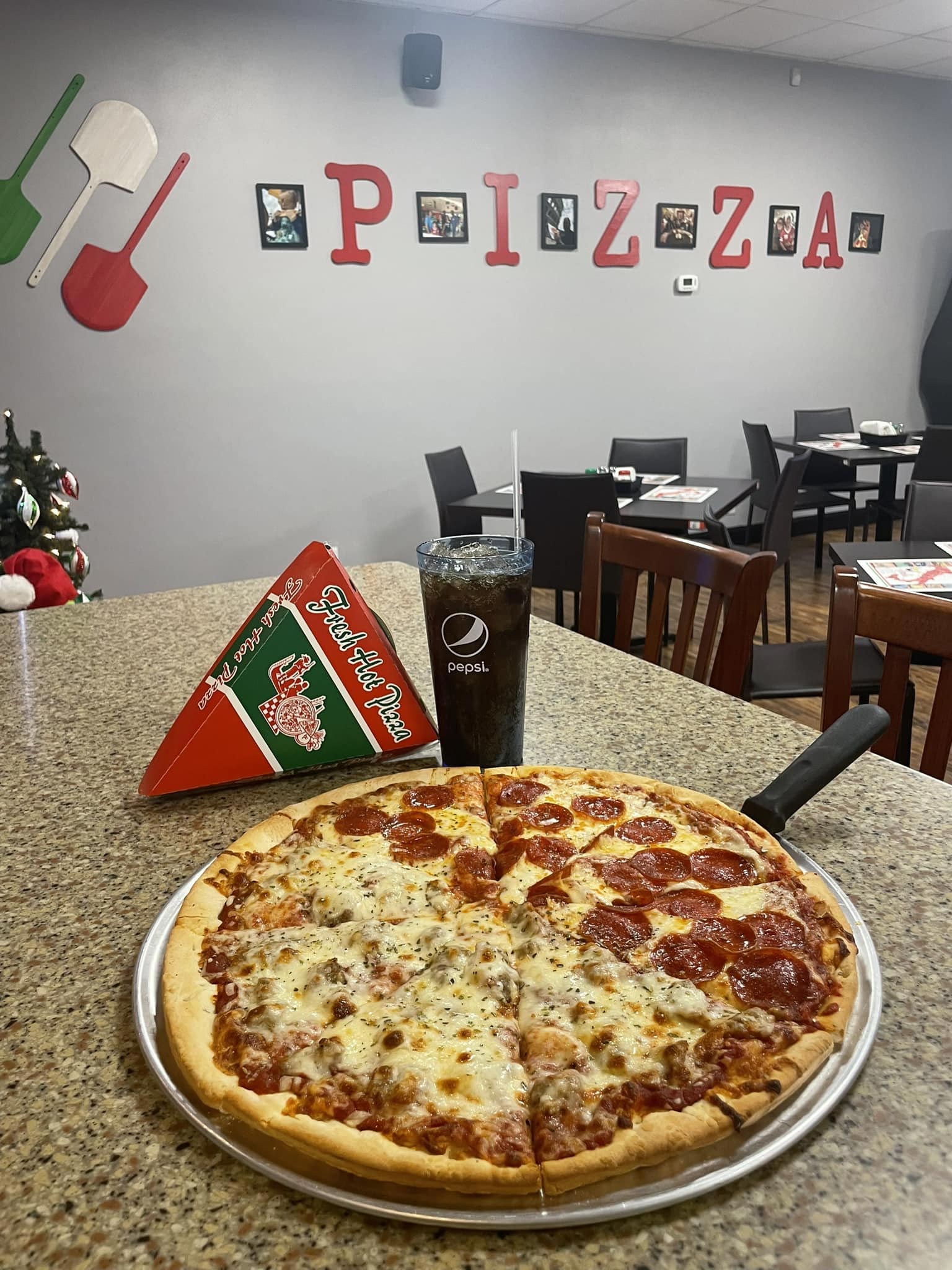 Pizza Gallery | Frankie's Pizzeria