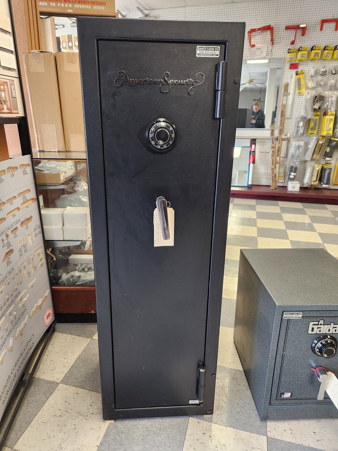 Special Item Sales | Clinton, IA