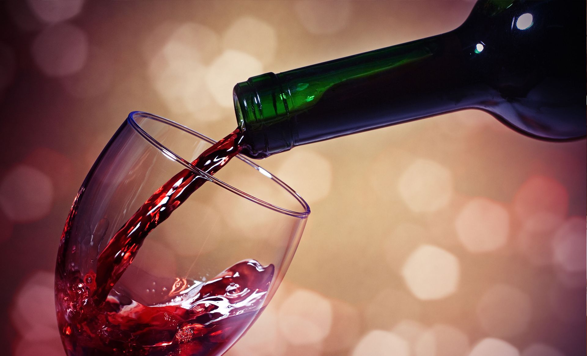 Liquor Store | City Wine Market | Lawrence, KS