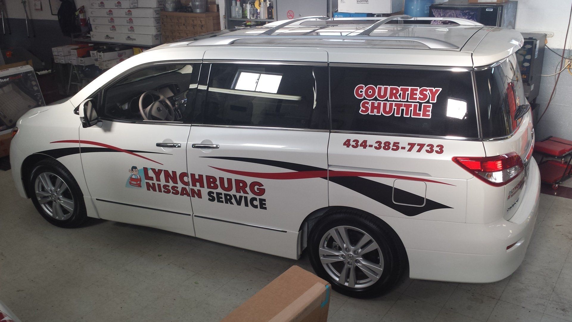 Auto Lettering and Signs | Lynchburg, VA