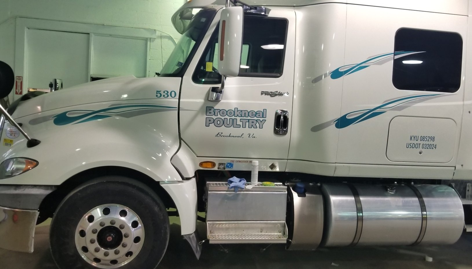 Auto Lettering and Signs | Lynchburg, VA