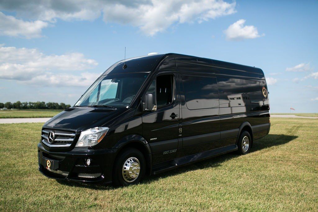 Epic Limo Fleet Gallery | Valparaiso, South Bend, Highland