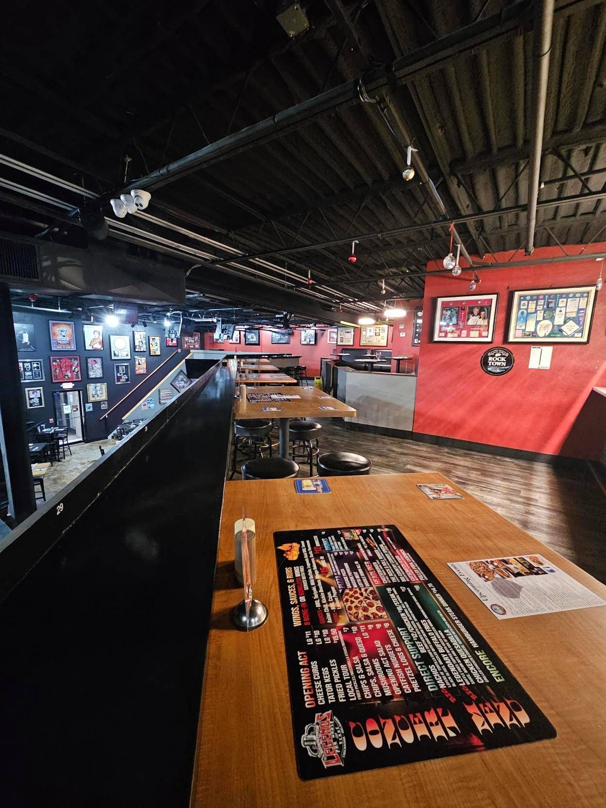 Vegas Lounge | Legends Pubhouse & Venue