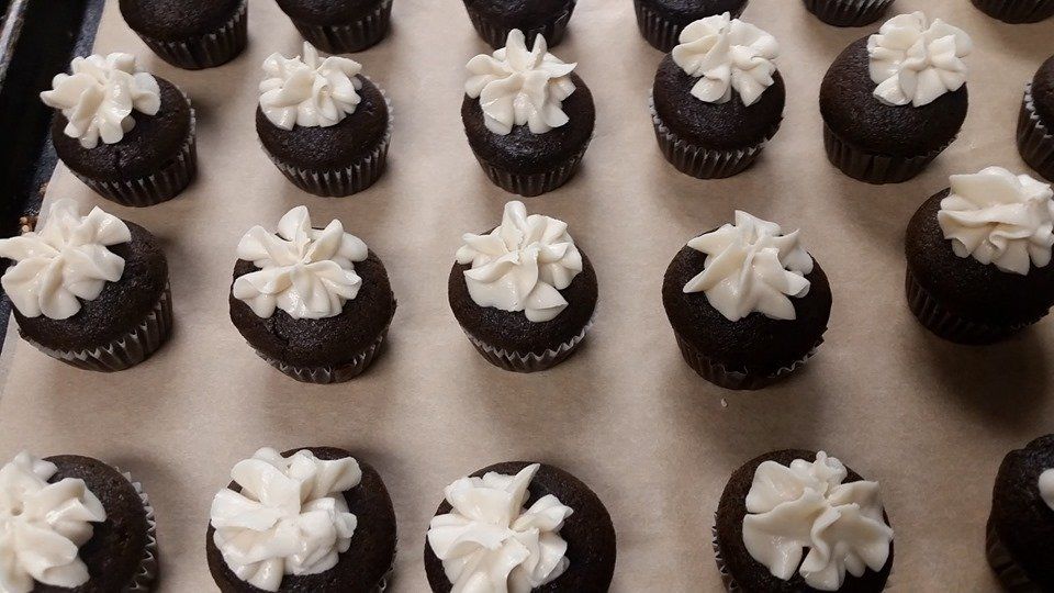 Bakery Products | Cakes | Springfield, IL