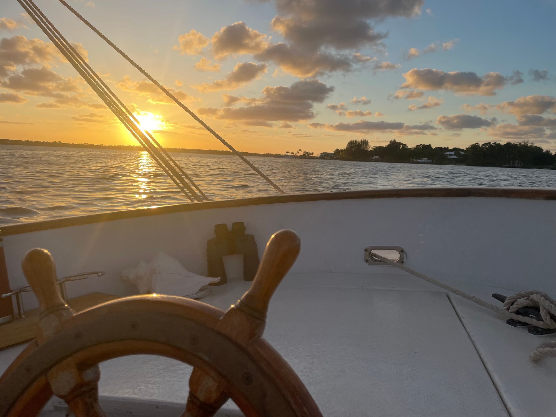 Treasure Coast Sailing Adventures | FL Boat Tour Cruise