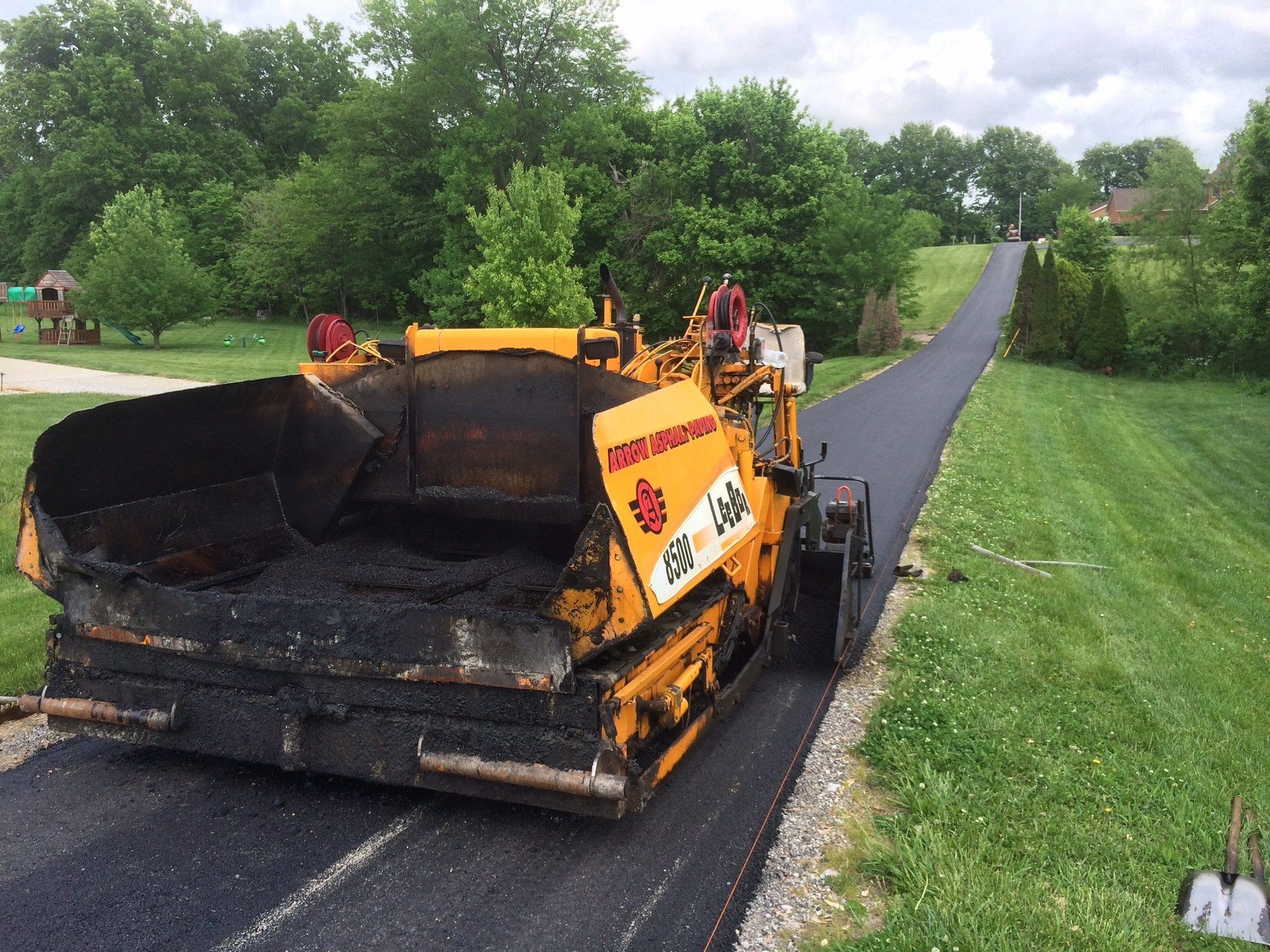 Oil and Chip Paving and Walkway Paving | Belleville, IL