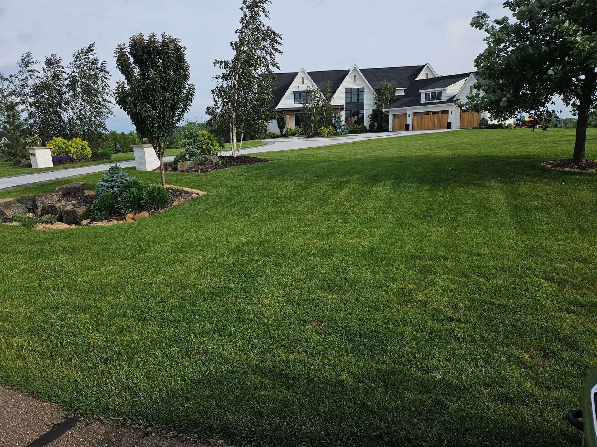 About | Showcase Lawn Care | Twin Cities Metro