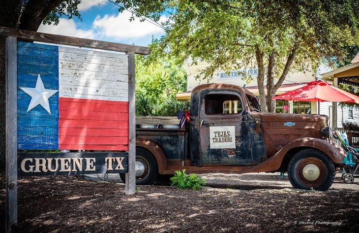 Gruene River Hotel & Retreat | Corporate Retreats | New Braunfels, TX