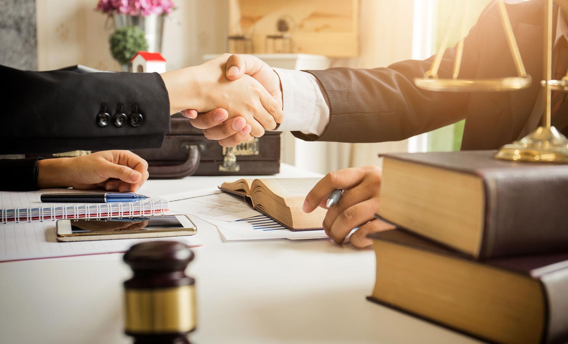 Closing Attorney New Haven | Law Office of Kirsten Mendillo