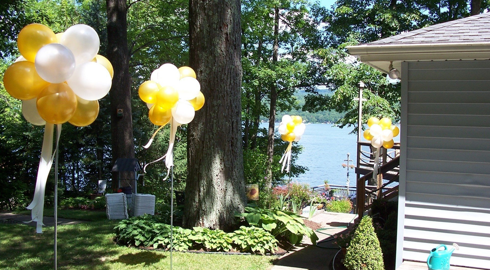 Balloon Decor | Balloon Arrangement | Rochester, NY