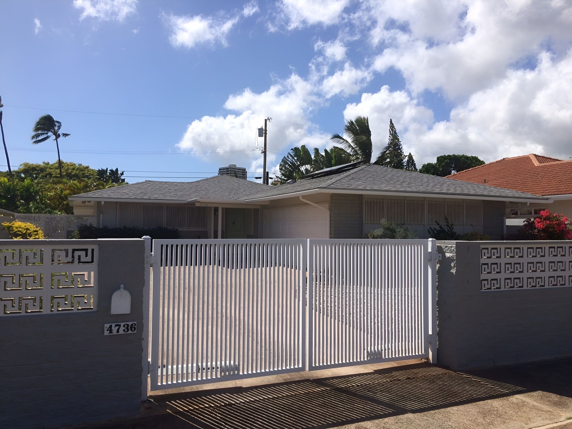 Vinyl Fences | Advanced Fence Solutions