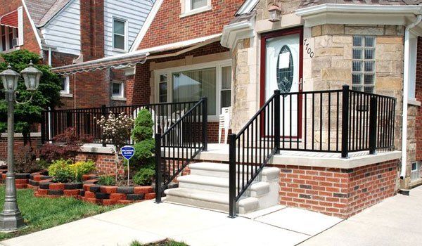 Wayne Craft Inc | Awning & Sunroom Contractor | Livonia, MI