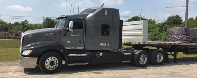 Flat Bedding | Lumber Hauling | Pine Bluff, AR