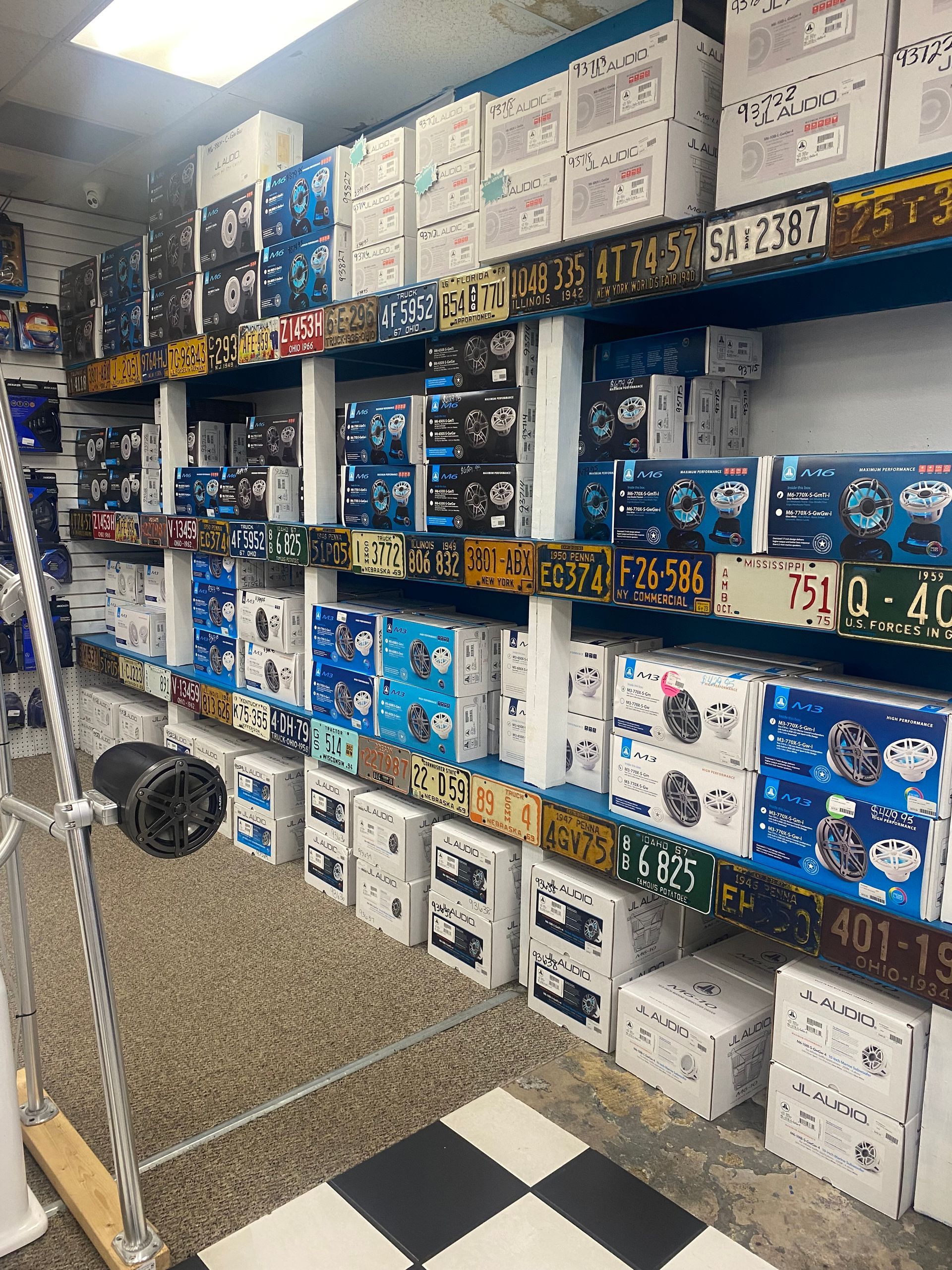 Audio System Gallery | Mad Marks Stereo Warehouse