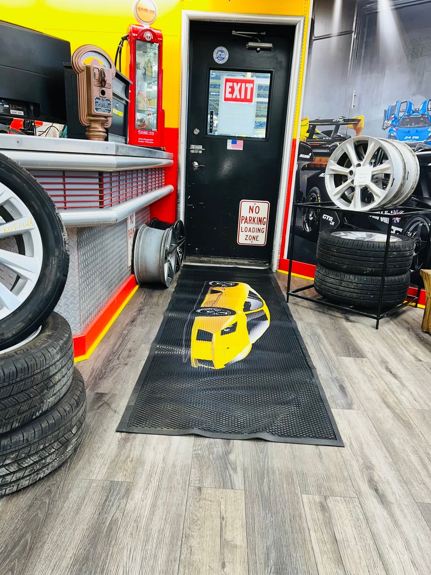 Body Parts | Freeport Auto Parts & Wrecking | Freeport, NY