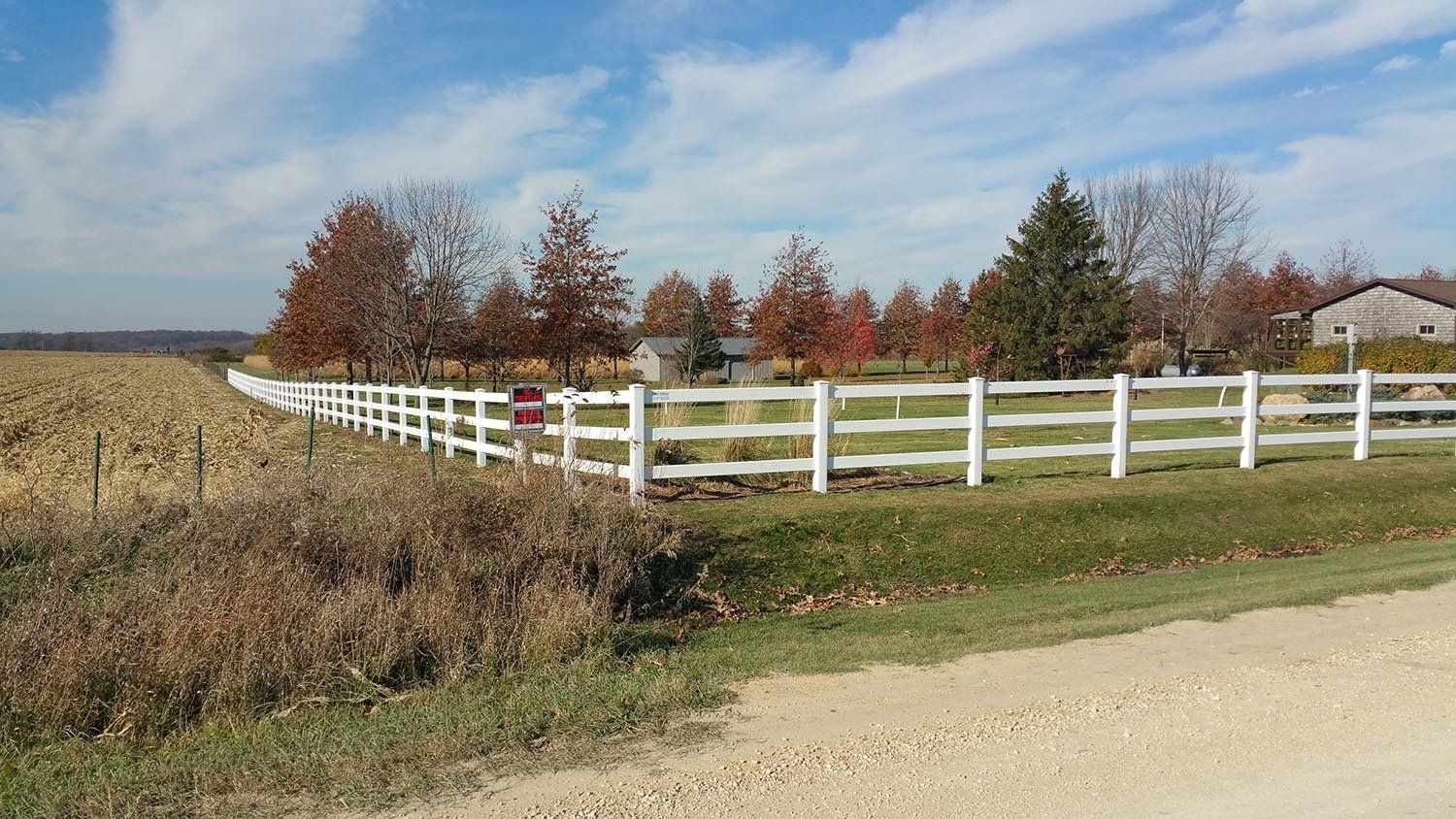 Outdoor Fencing Cedar Rapids, IA | Iowa City, IA | D&N Fence