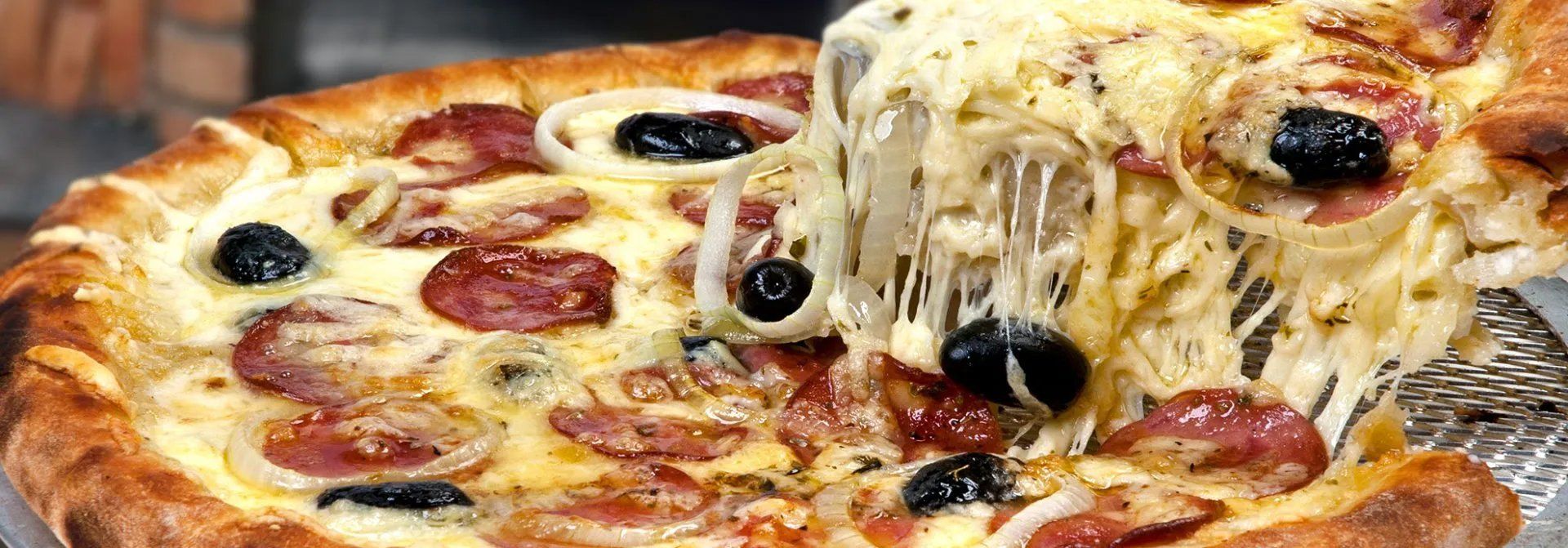 Broken Tree Pizza | Restaurant | Neenah, WI